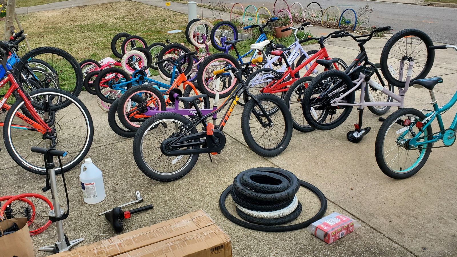 Bike joy comes to Holladay Elementary School | BIKE FUN